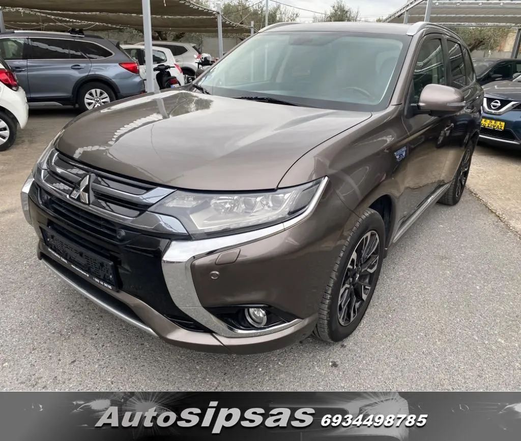 MITSUBISHI OUTLANDER - PHEV 2016 - 24.200 EUR